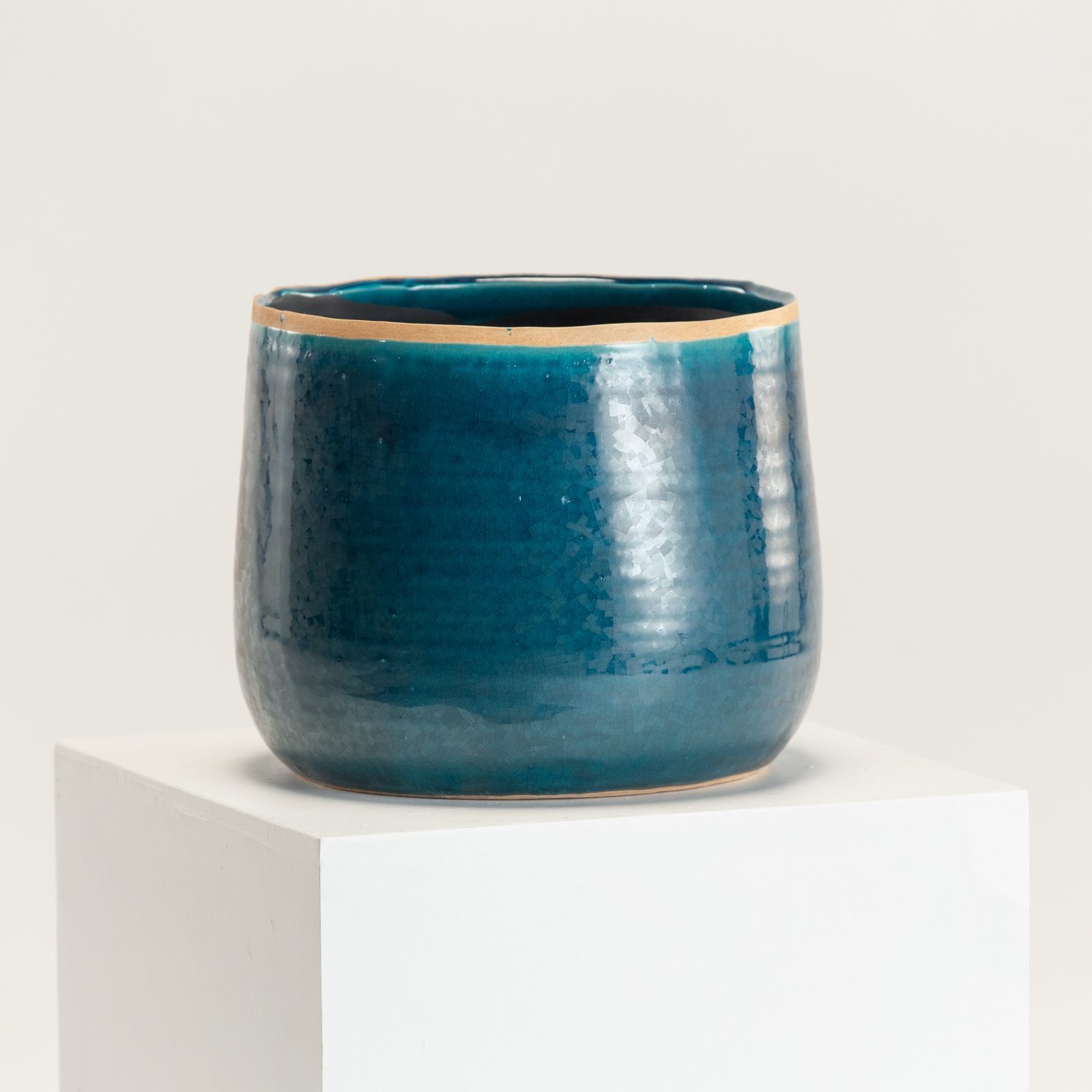 Indoor pot Gusto - Old Brown | The Palm Centre