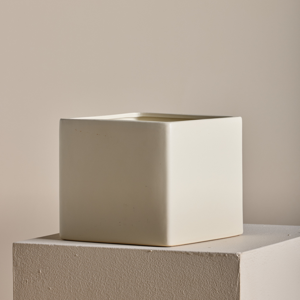 Indoor pot Square - Cream | The Palm Centre